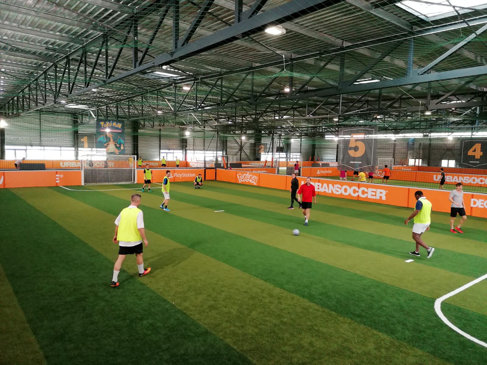 Foot à 5 à Mérignac - Soccer 5 à Bordeaux Mérignac chez UrbanSoccer