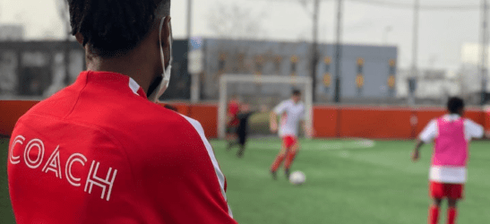 Foot à 5 à Meudon - Terrains de foot 5 et Restaurant chez UrbanSoccer